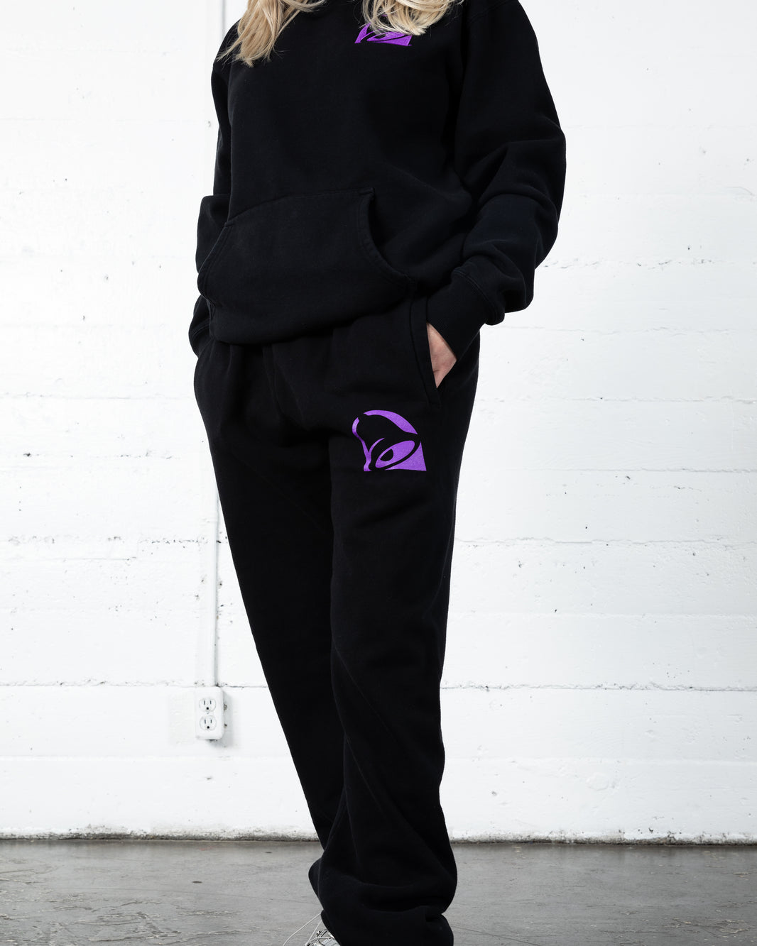 OFFICIAL Taco Bell Merch, Apparel, & Gifts – Taco Bell Taco Shop